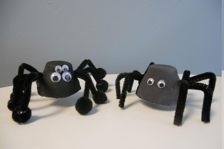 Critter Crafts: Kid-Friendly Art & Crafts Featuring Insects, Bugs, & Pests