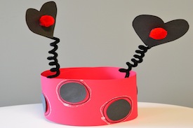 Critter Crafts: Kid-Friendly Art & Crafts Featuring Insects, Bugs, & Pests